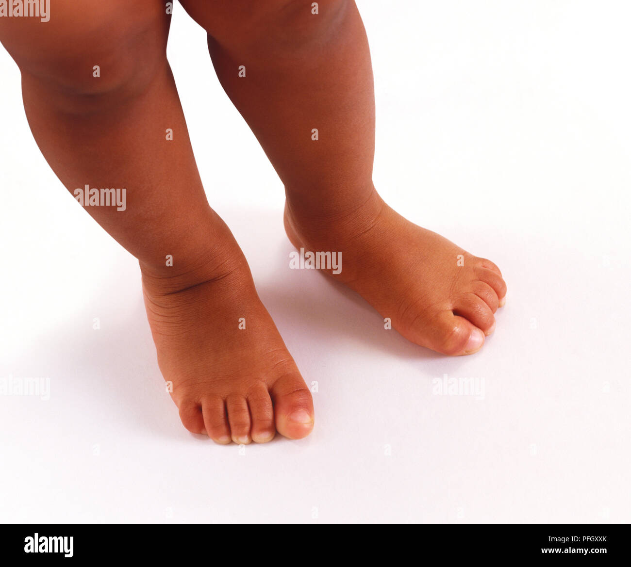 Childs foot hi-res stock photography and images - Alamy