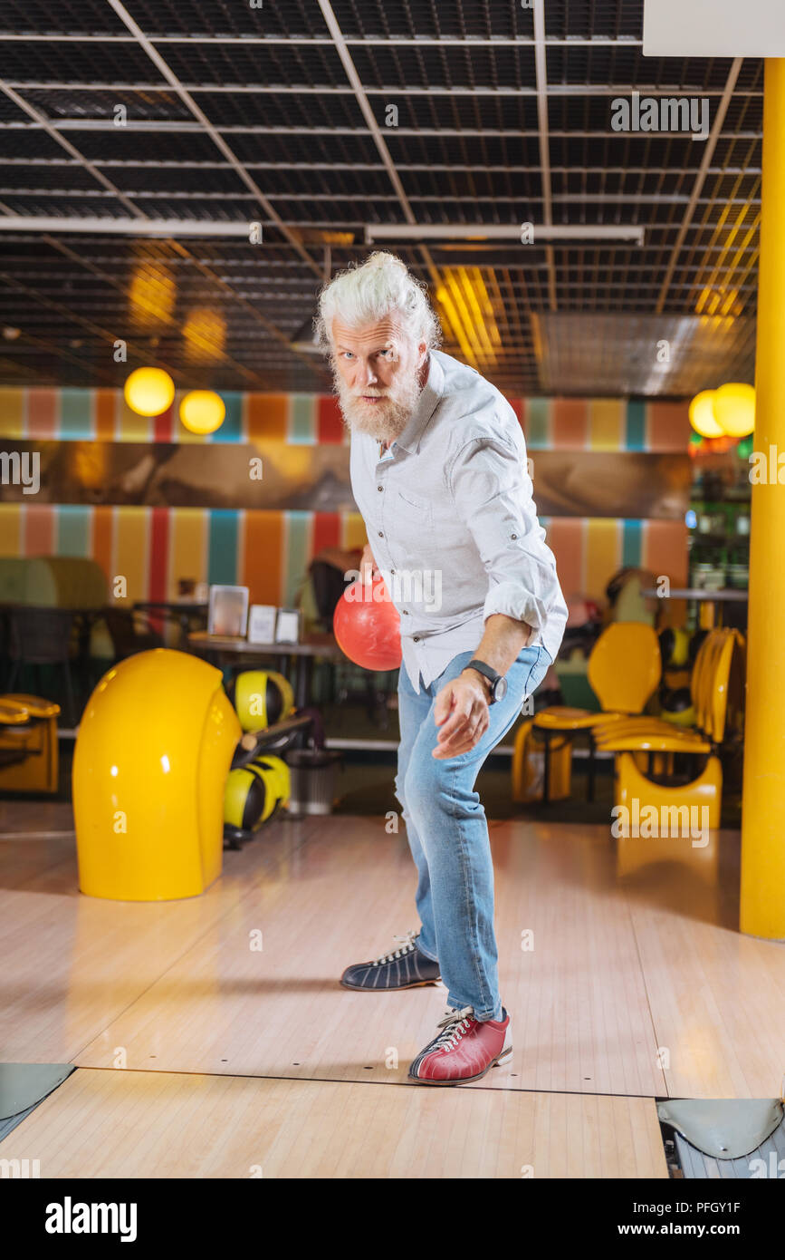 Nice bowling hi-res stock photography and images - Alamy