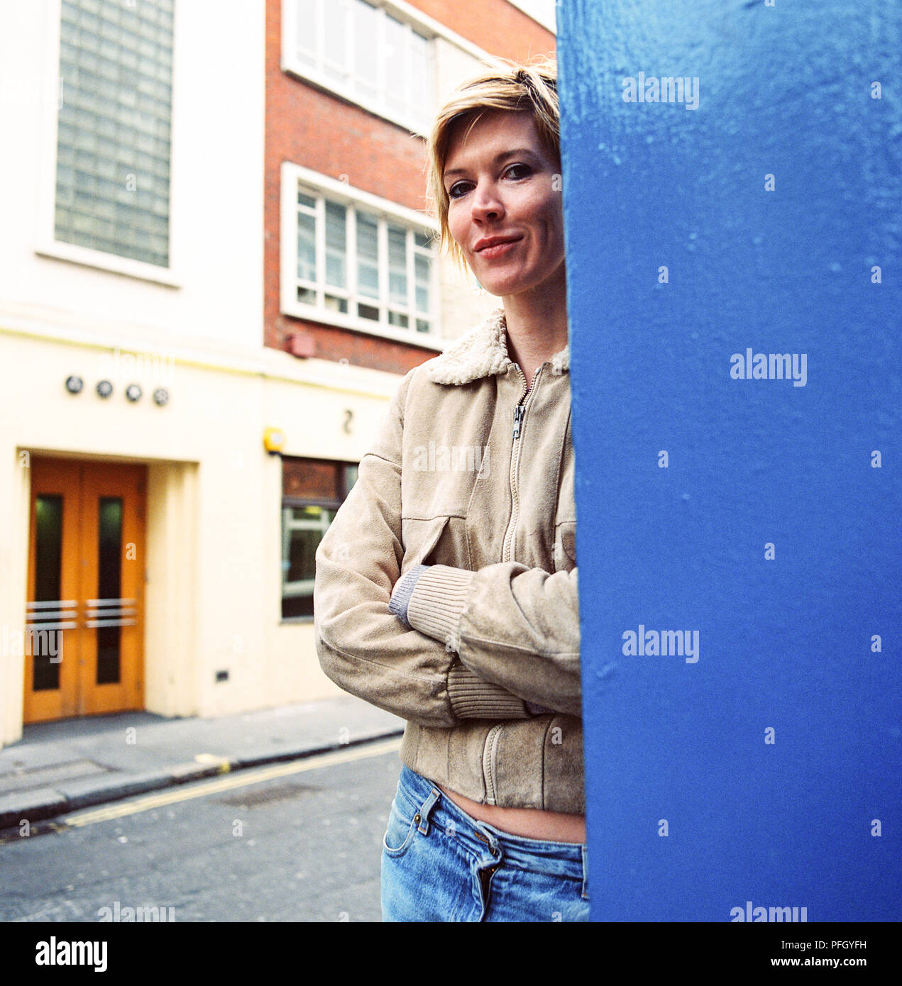Julia davis actress hi-res stock photography and images - Alamy