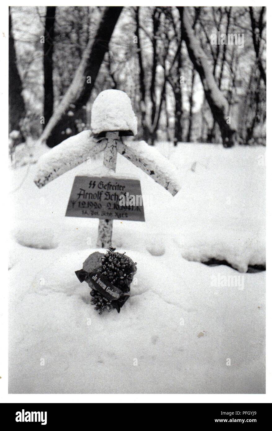 Waffen ss grave hi-res stock photography and images - Alamy