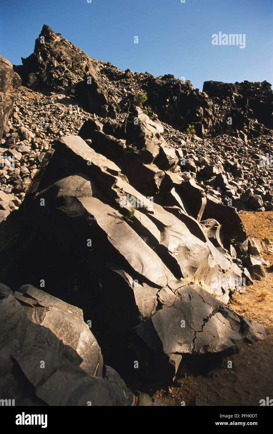 USA, Pacific Northwest, Oregon, Cascade Lakes Highway, Devils Garden ...