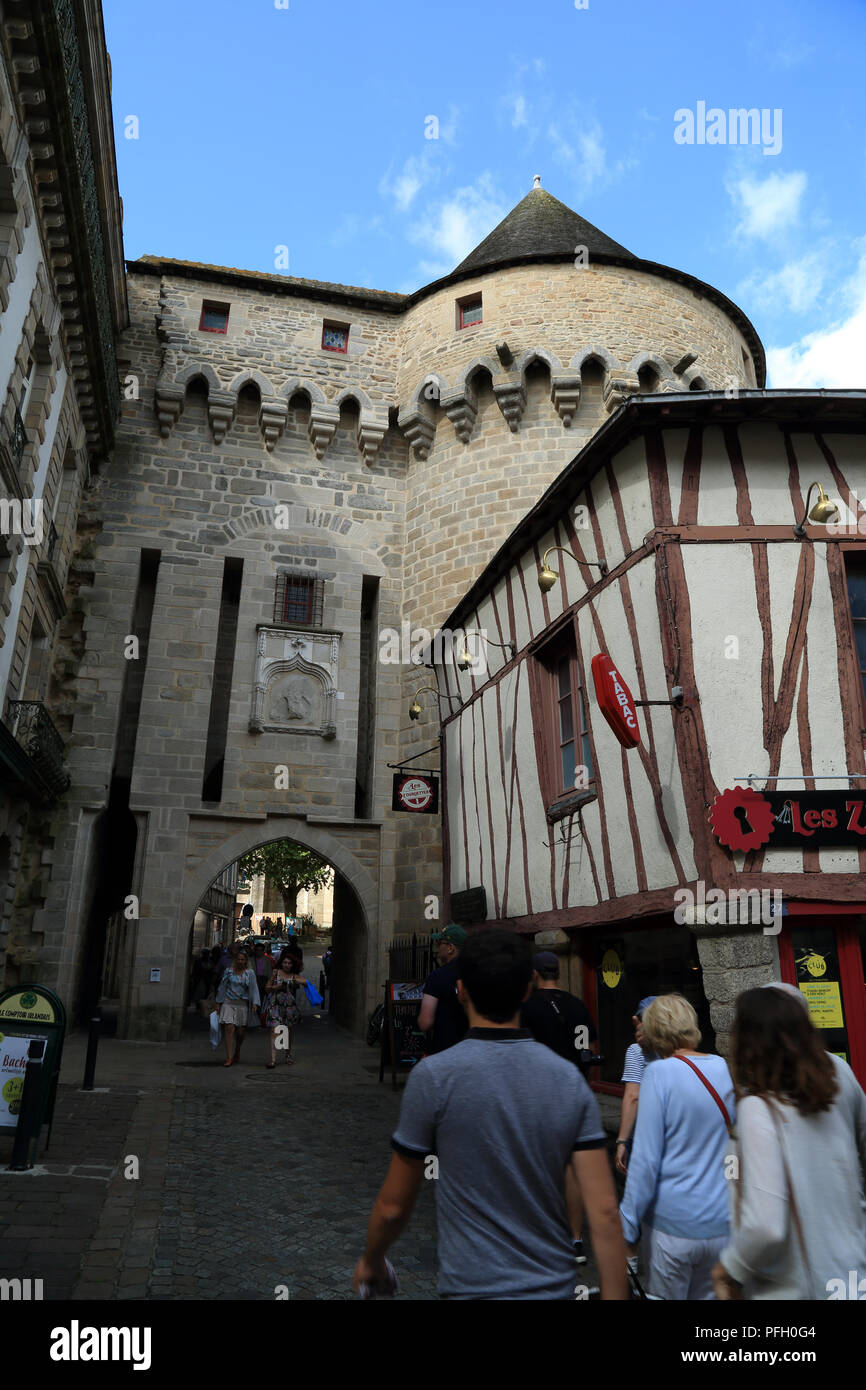 Porte de Prison from Rue de la Porte de Prison, Vannes, Morbihan ...