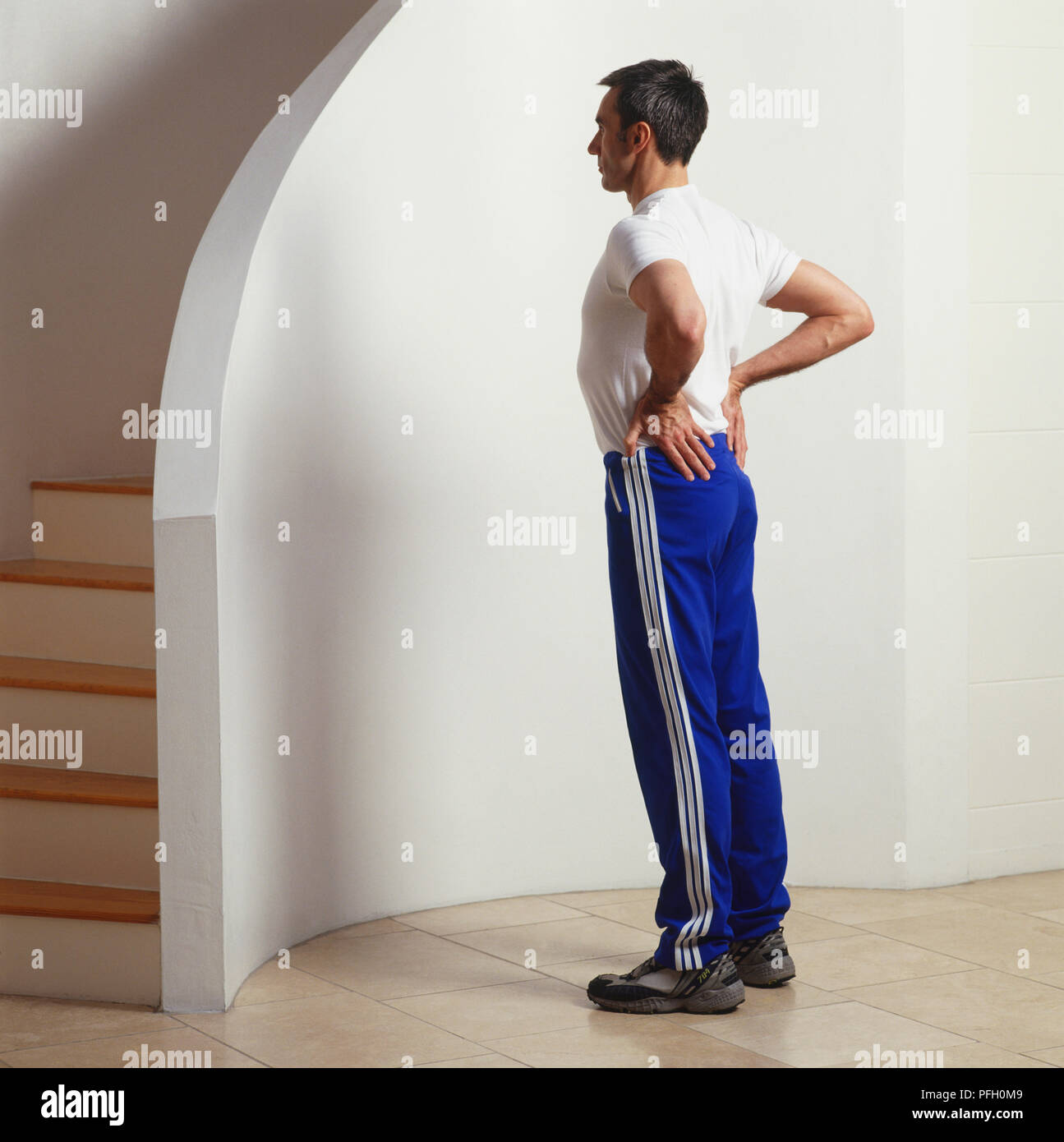 Lower back exercises hi-res stock photography and images - Alamy