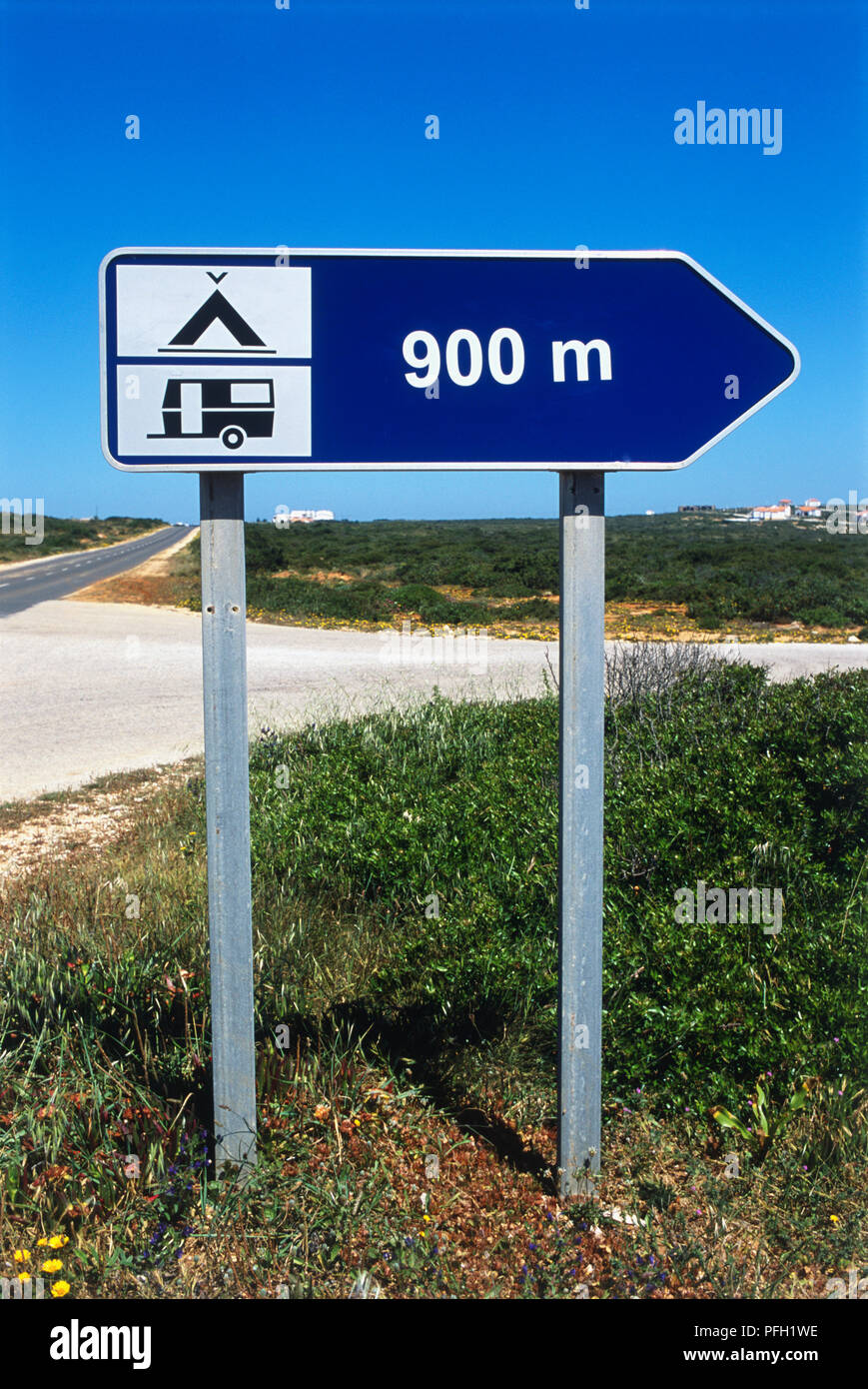 Portugal, Algarve, sign for camping and caravan site Stock Photo - Alamy