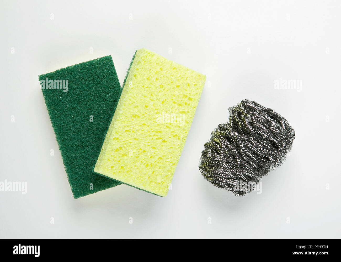 Sponges and metal scourer Stock Photo - Alamy