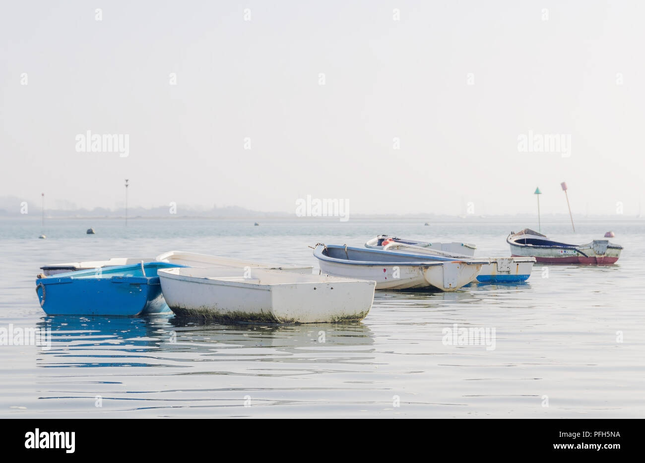 Boats mist at Emsworth Harbour Stock Photo - Alamy