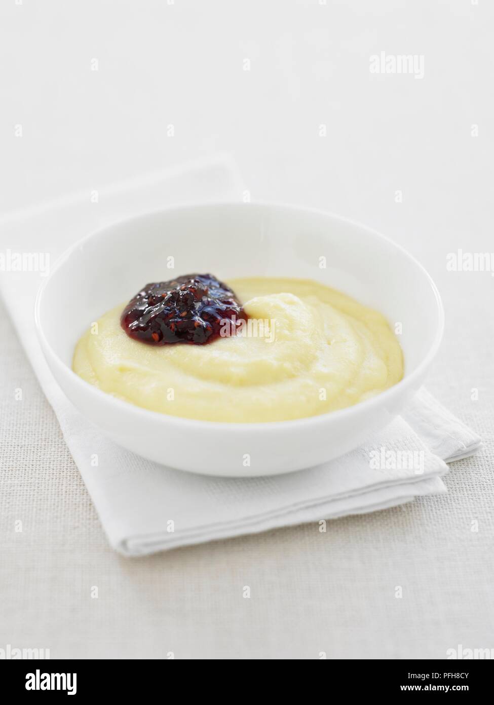 Semolina pudding jam hi-res stock photography and images - Alamy