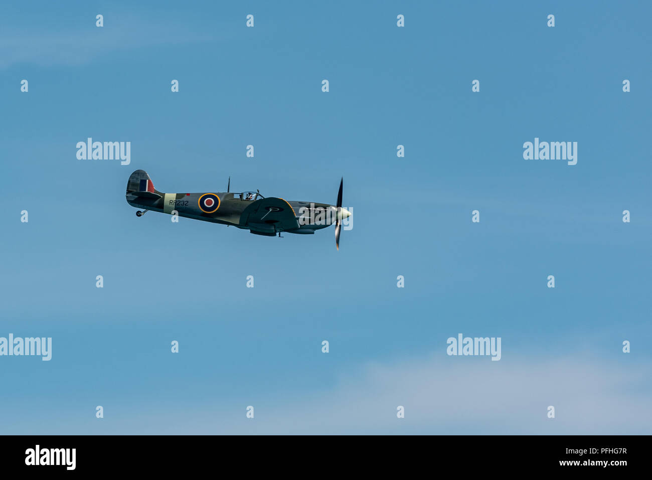 A Supermarine Spitfire displays at the annual Eastbourne Airbourne ...