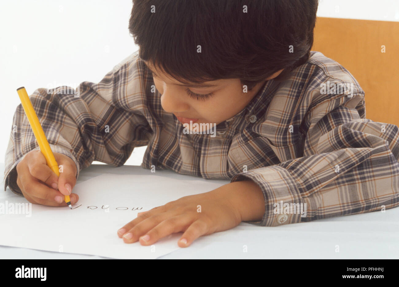 Indian paper boy hi-res stock photography and images - Alamy