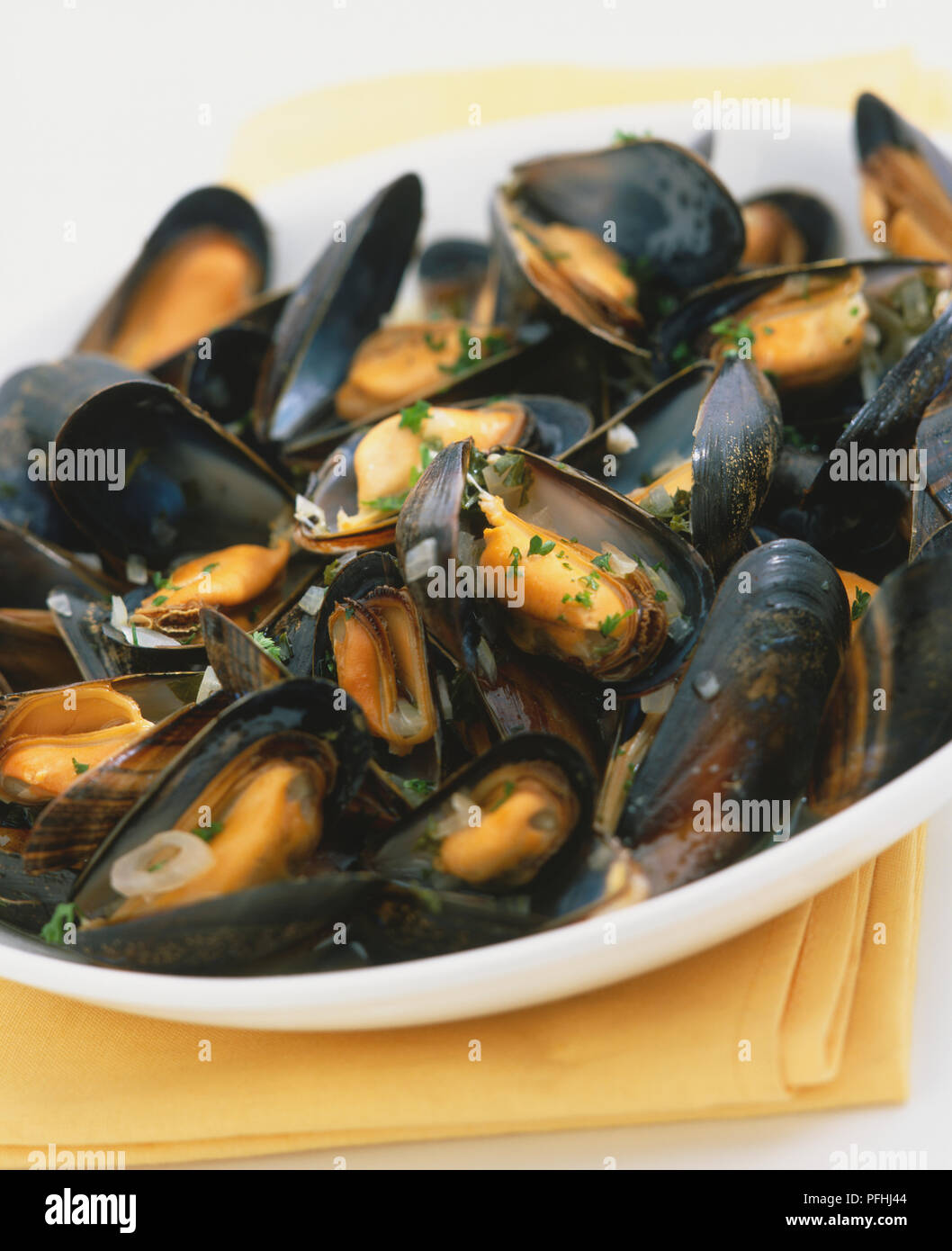 Moules marinieres hi-res stock photography and images - Alamy
