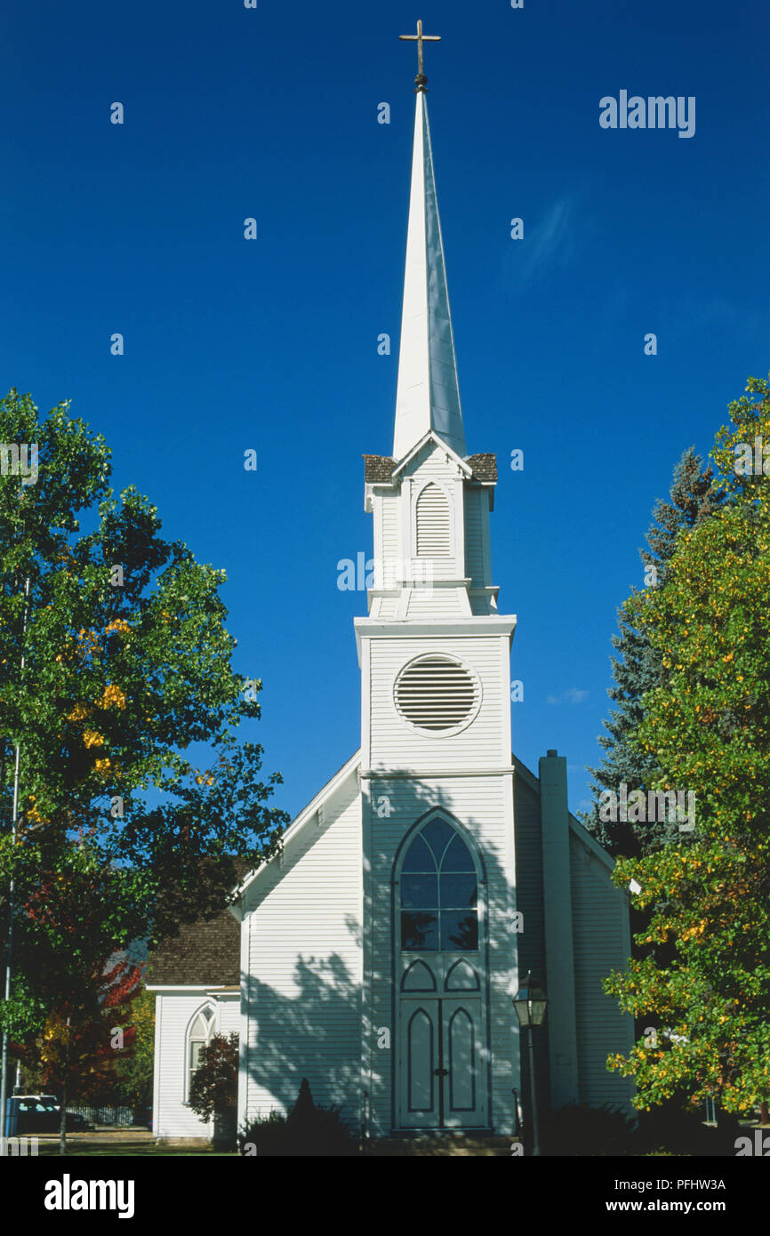 Episcopal churches hi-res stock photography and images - Alamy