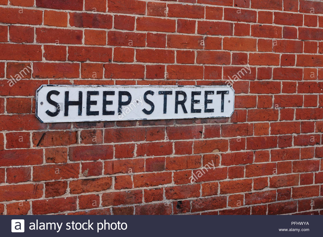 Sheep Street Stock Photos & Sheep Street Stock Images - Alamy