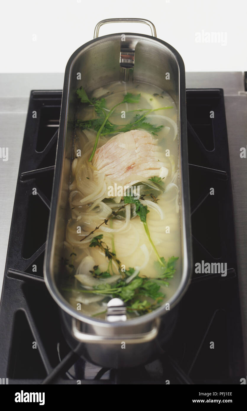 Cooked skate hi-res stock photography and images - Alamy