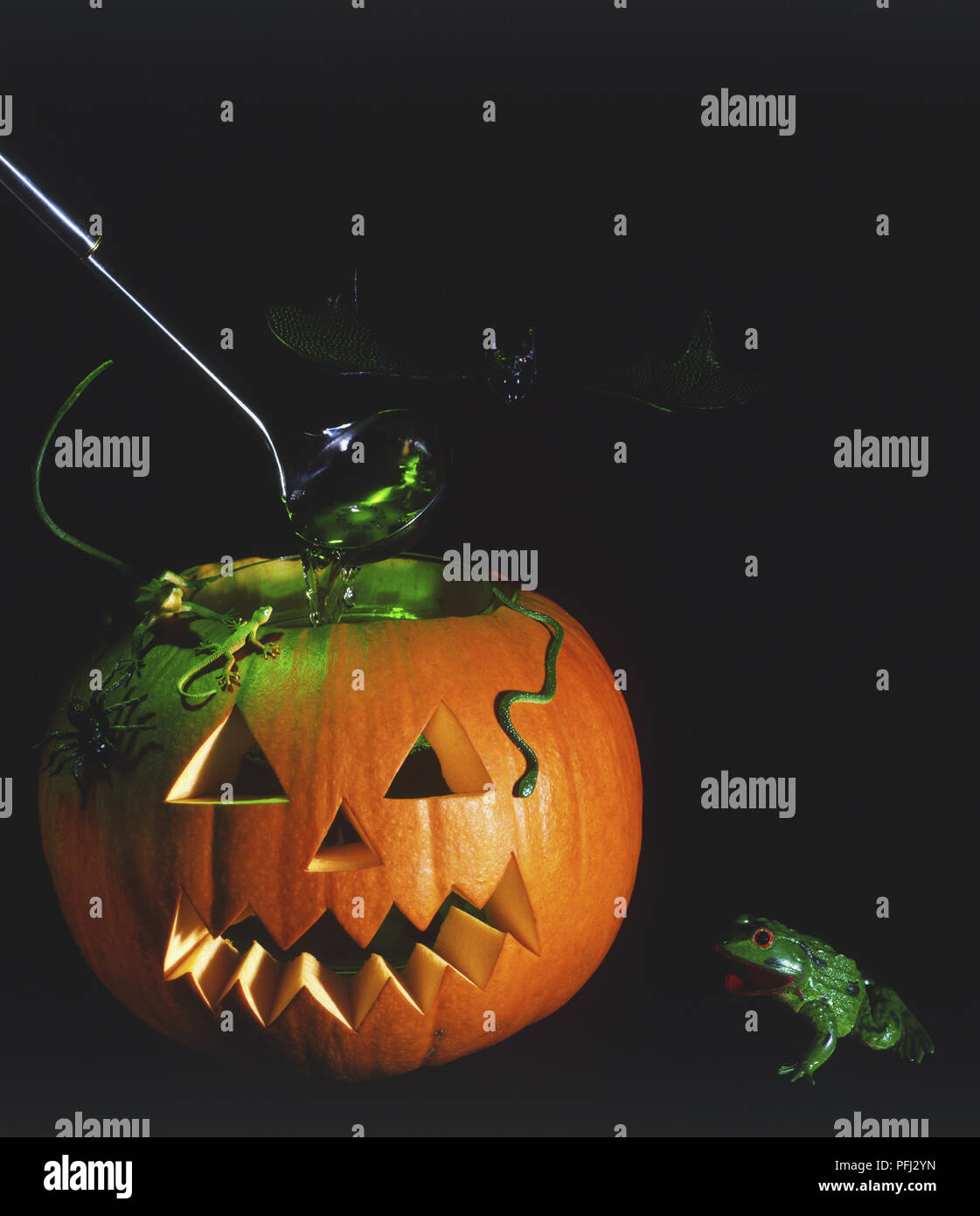 Being ladled hi-res stock photography and images - Alamy