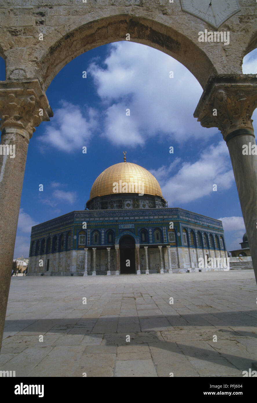 Israel, Jerusalem, Temple Mount (Haram al-Sharif), Dome of the Rock ...