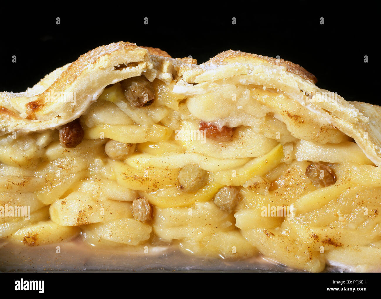 Cross-section of Dutch apple pie, close up Stock Photo - Alamy