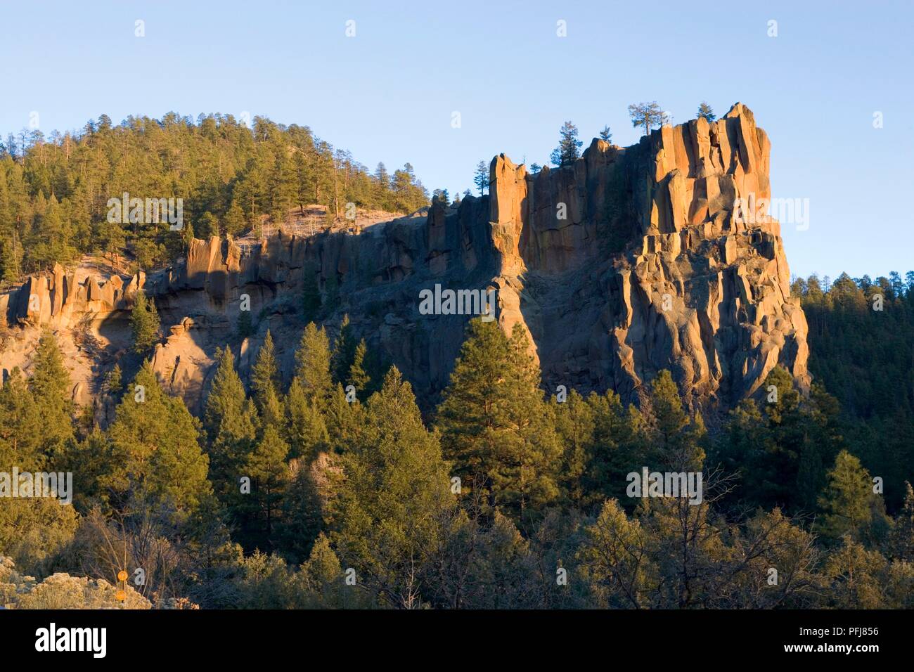 Cliff geography hi-res stock photography and images - Alamy