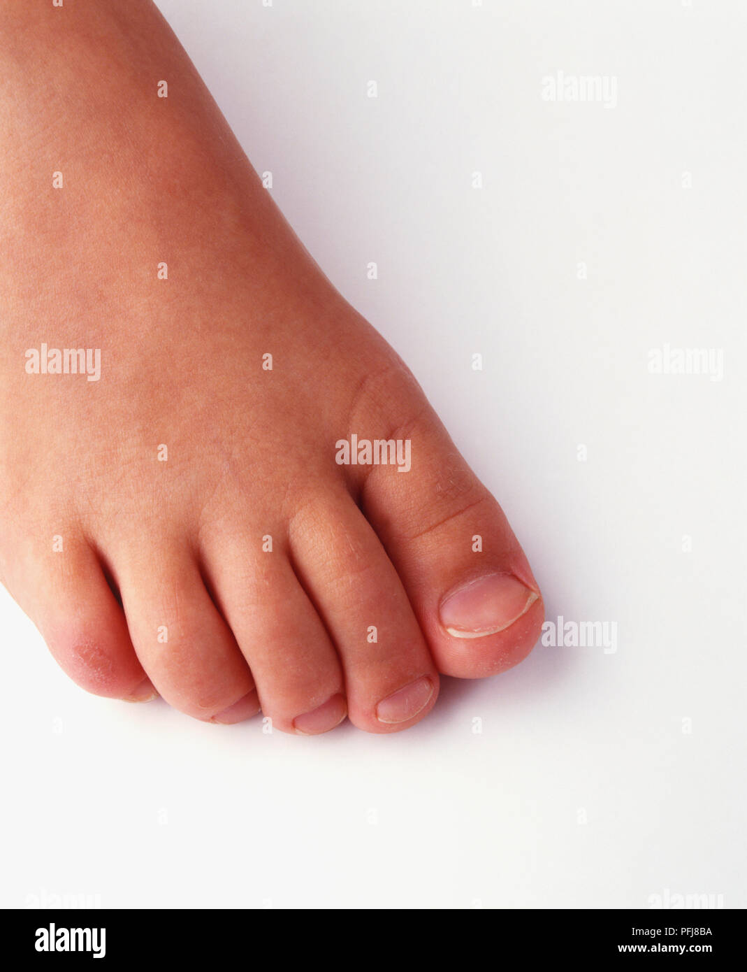 Childs foot hi-res stock photography and images - Alamy