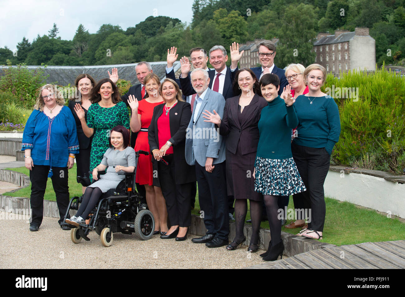 Duncan taylor back row hi-res stock photography and images - Alamy