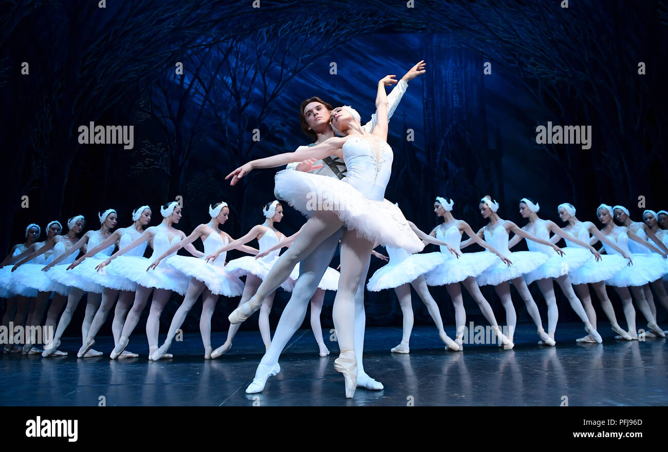 Irina Kolesnikova and Denis Rodkin perform Swan Lake, with the St ...