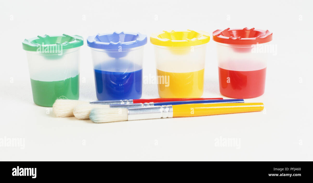 Four pots hi-res stock photography and images - Alamy