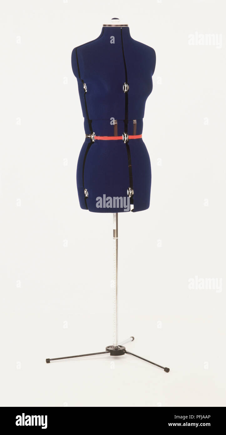 Full length dummy hi-res stock photography and images - Alamy