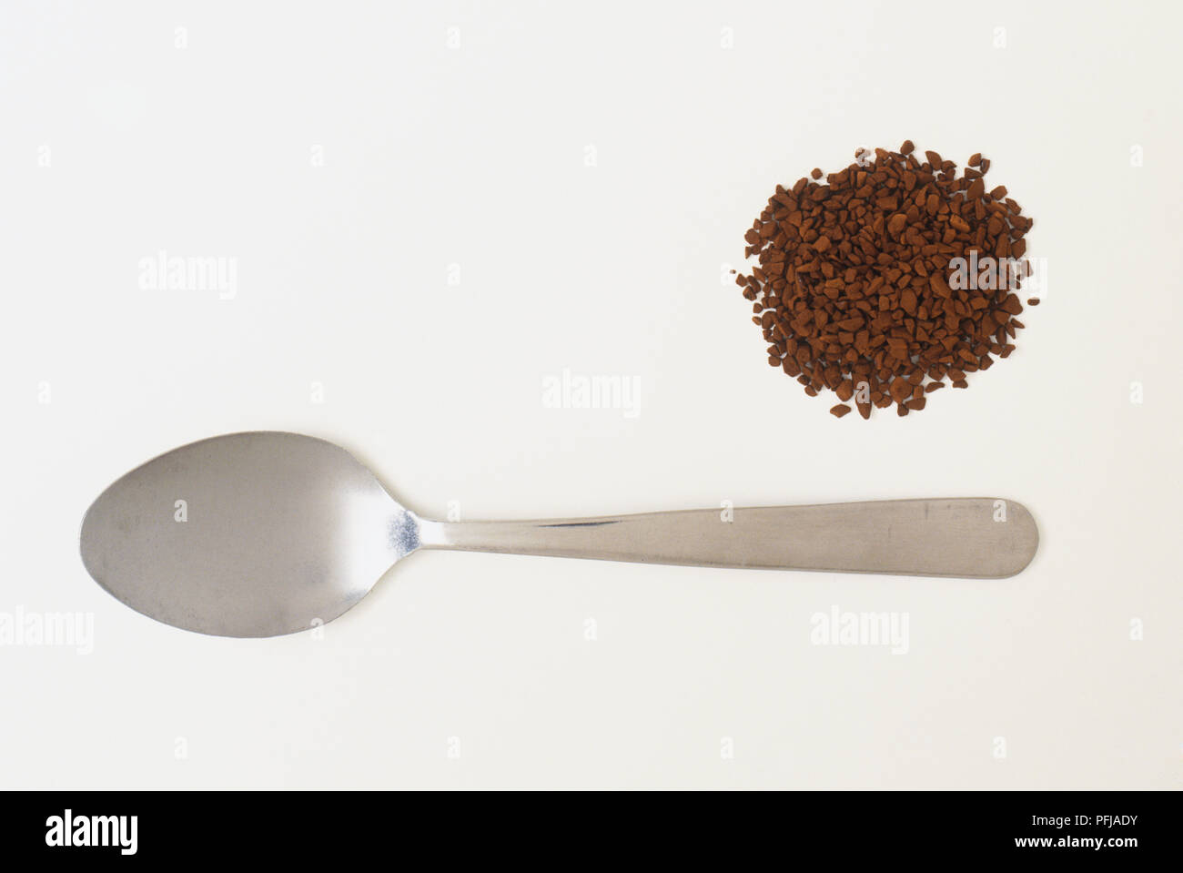 Teaspoon and instant coffee Stock Photo - Alamy