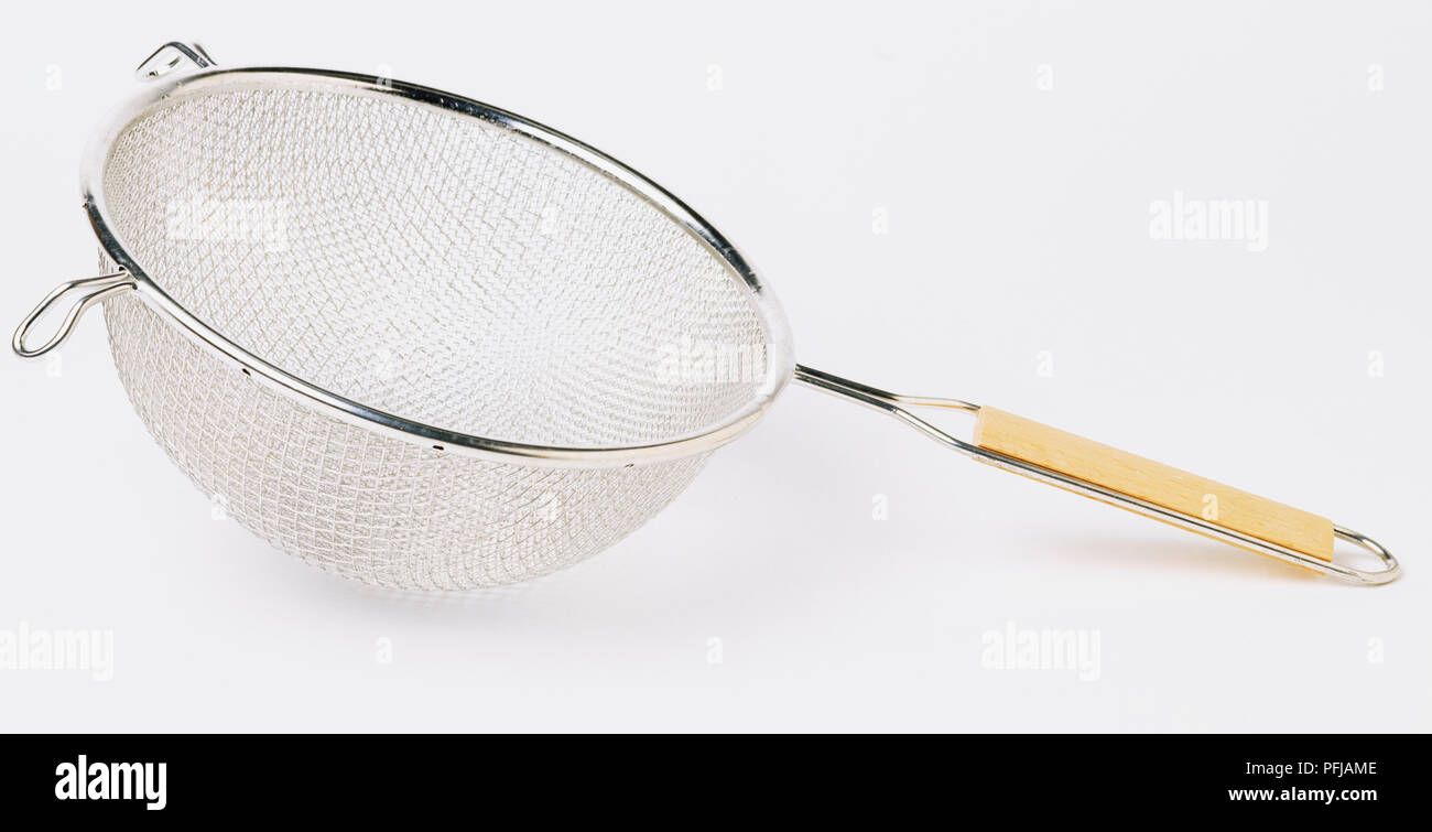 Sieve object hi-res stock photography and images - Alamy