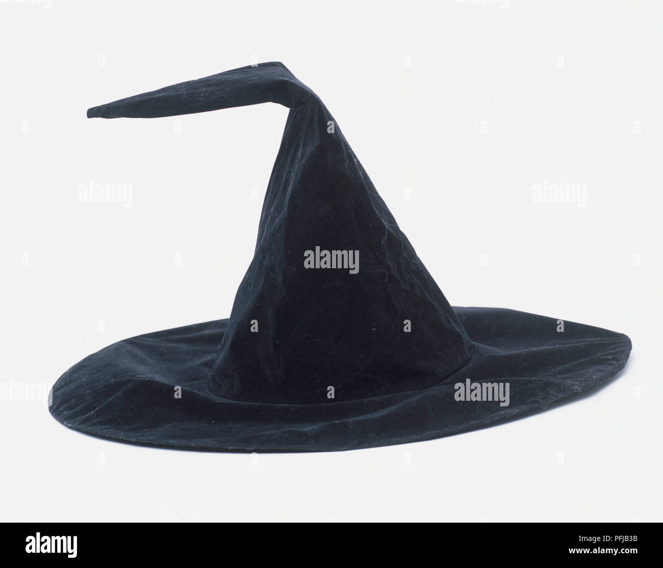 Black pointy witch's hat Stock Photo - Alamy