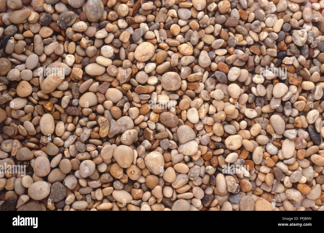 Full frame image of pebbles hi-res stock photography and images - Alamy