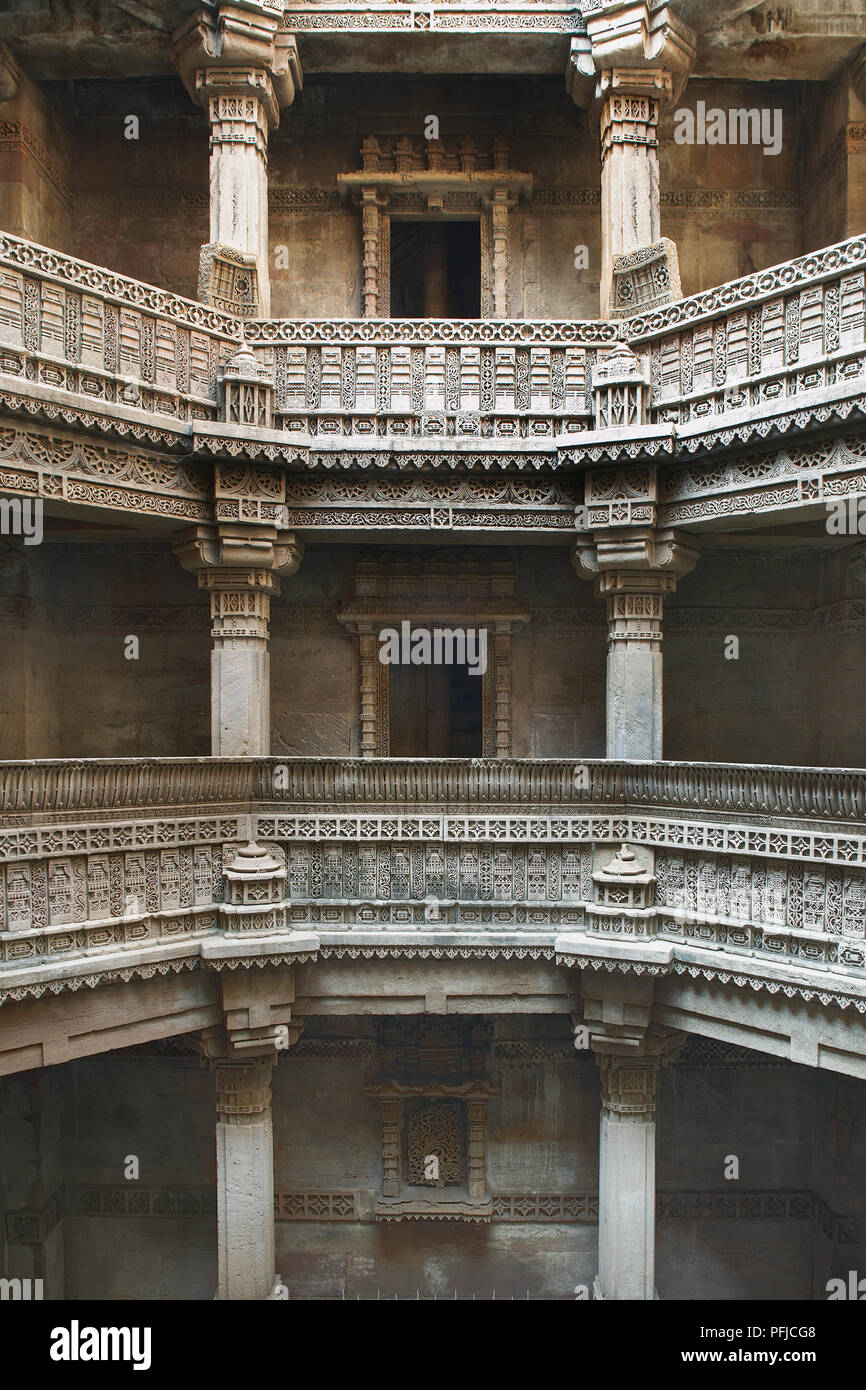 India, Gujarat, Adalaj, Adalaj Vav (Adalaj Step Well), balconies Stock ...