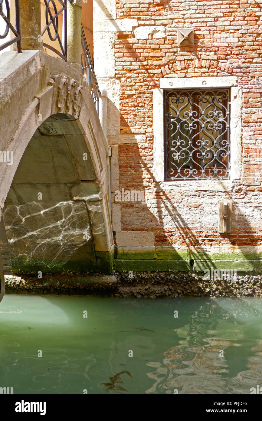 Barred ground floor window hi-res stock photography and images - Alamy