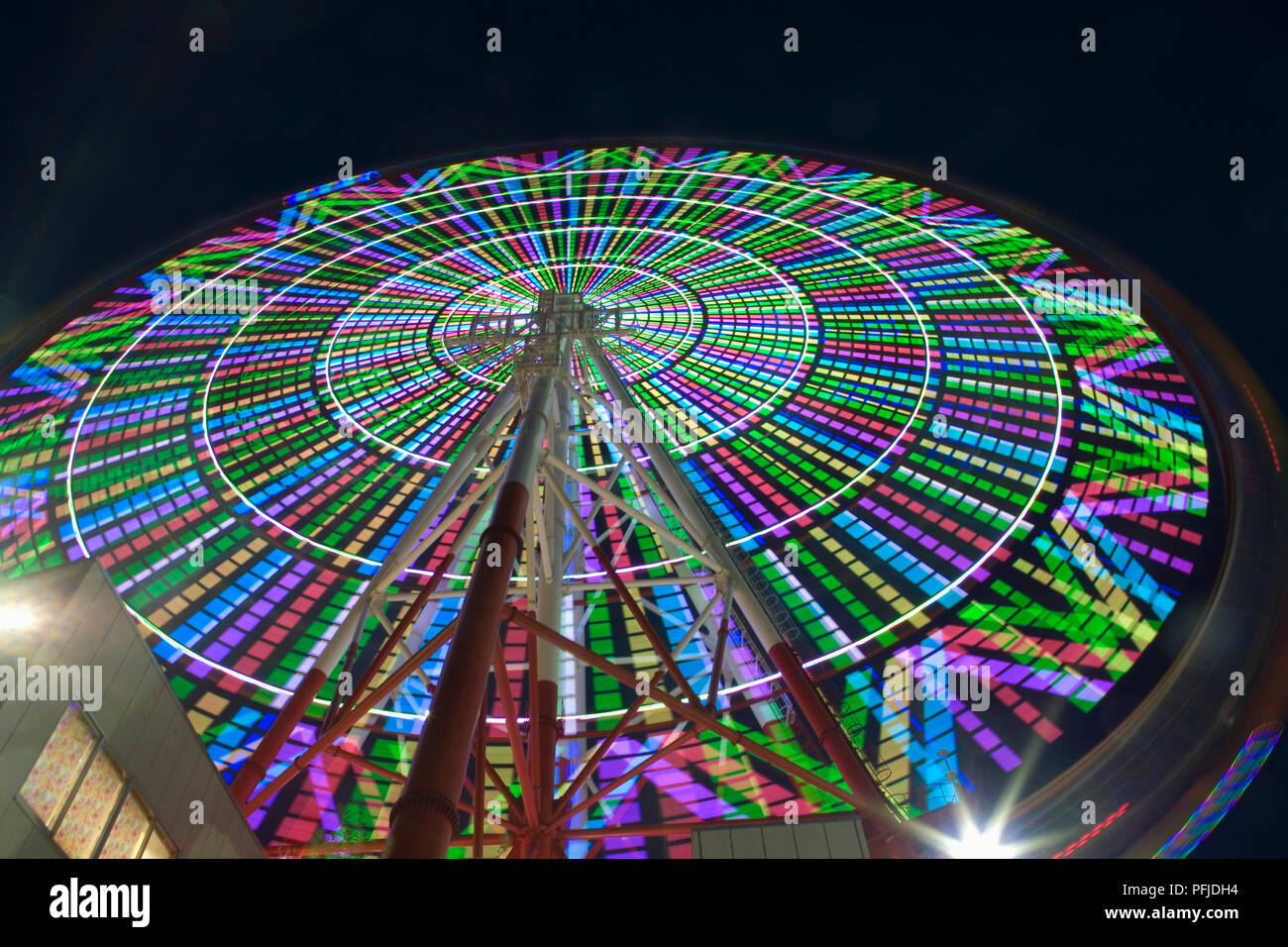 Japan, Tokyo Prefecture, Odaiba, low angle view of the Daikanransha ...