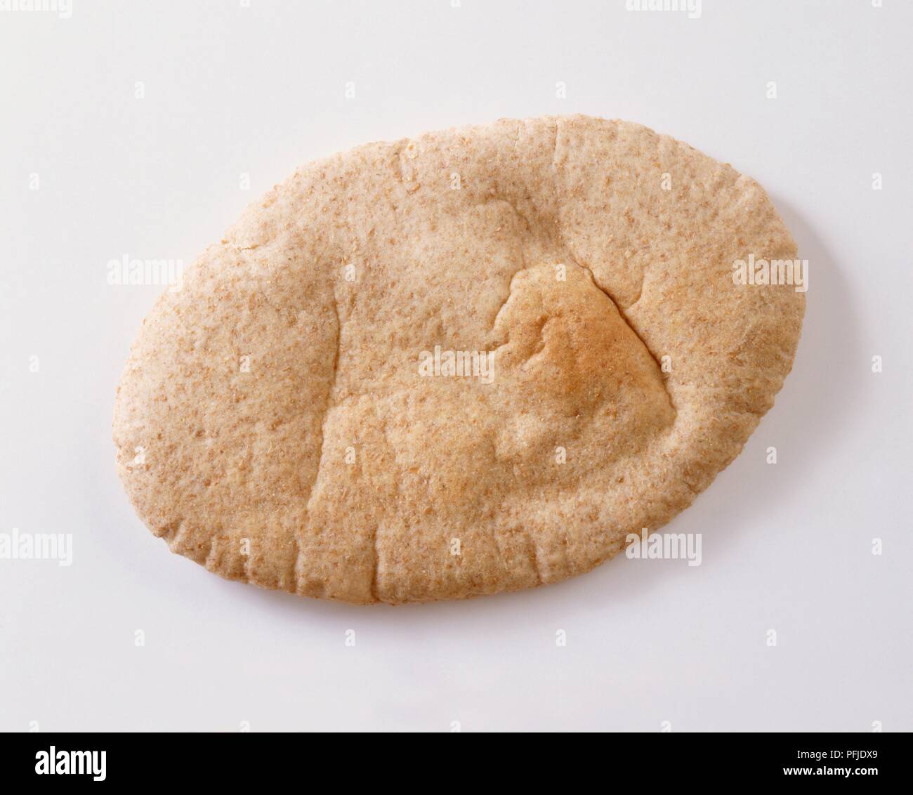 Pitta bread hi-res stock photography and images - Alamy