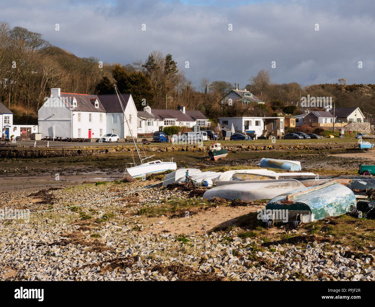 Red wharf bay anglesey hi-res stock photography and images - Alamy