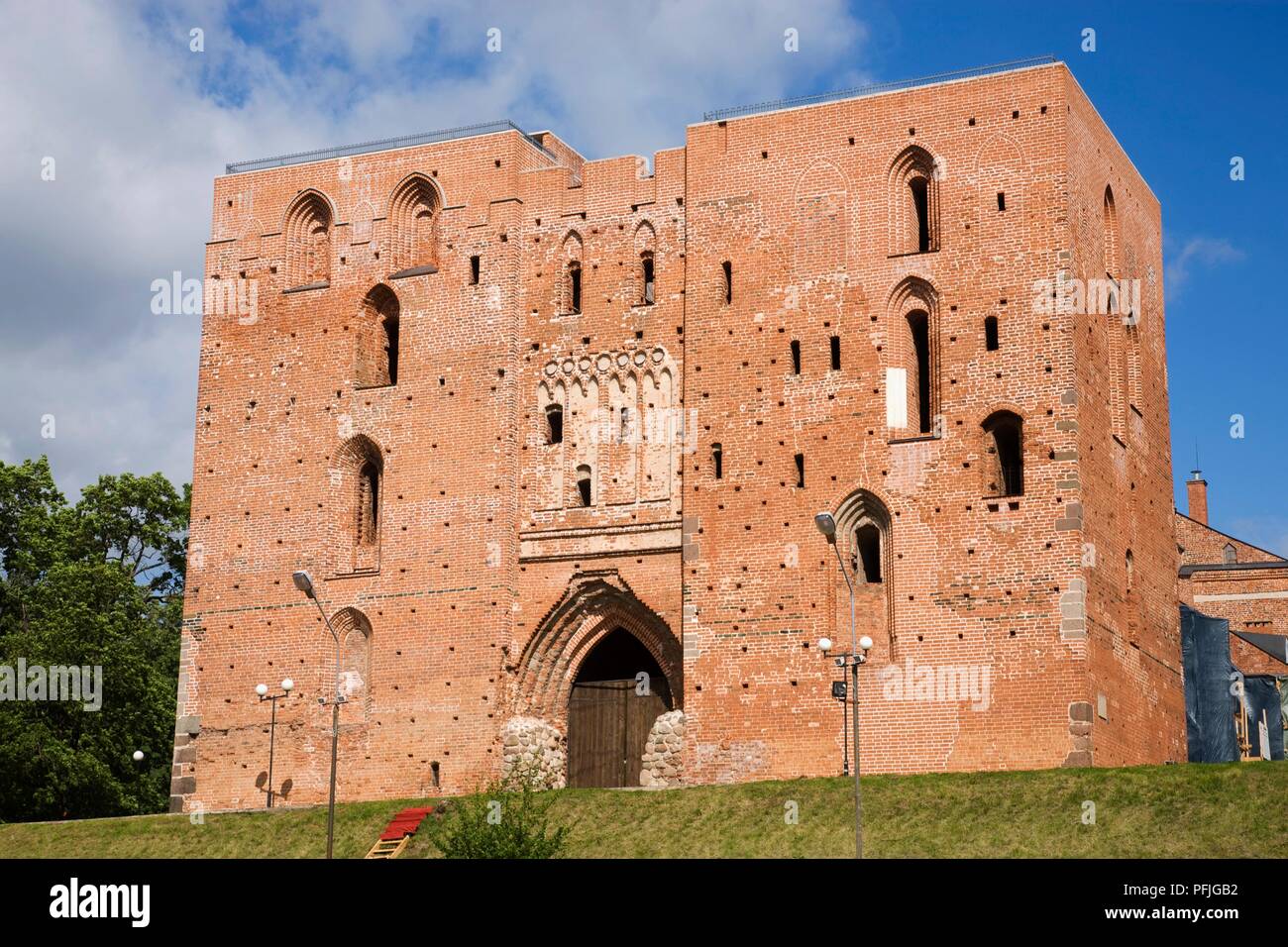 Cathedral hill toomemagi ruins hi-res stock photography and images - Alamy