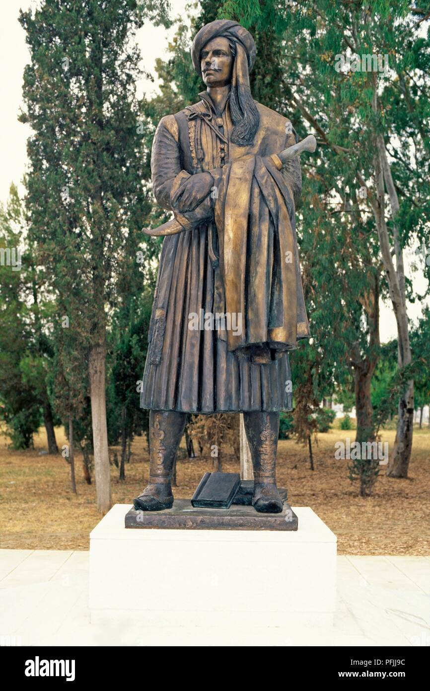 Greece, Mesolonghi, memorial statue of Lord Byron, close-up Stock Photo ... Greece, Mesolonghi, memorial statue of Lord Byron, close-up Stock Photo ...