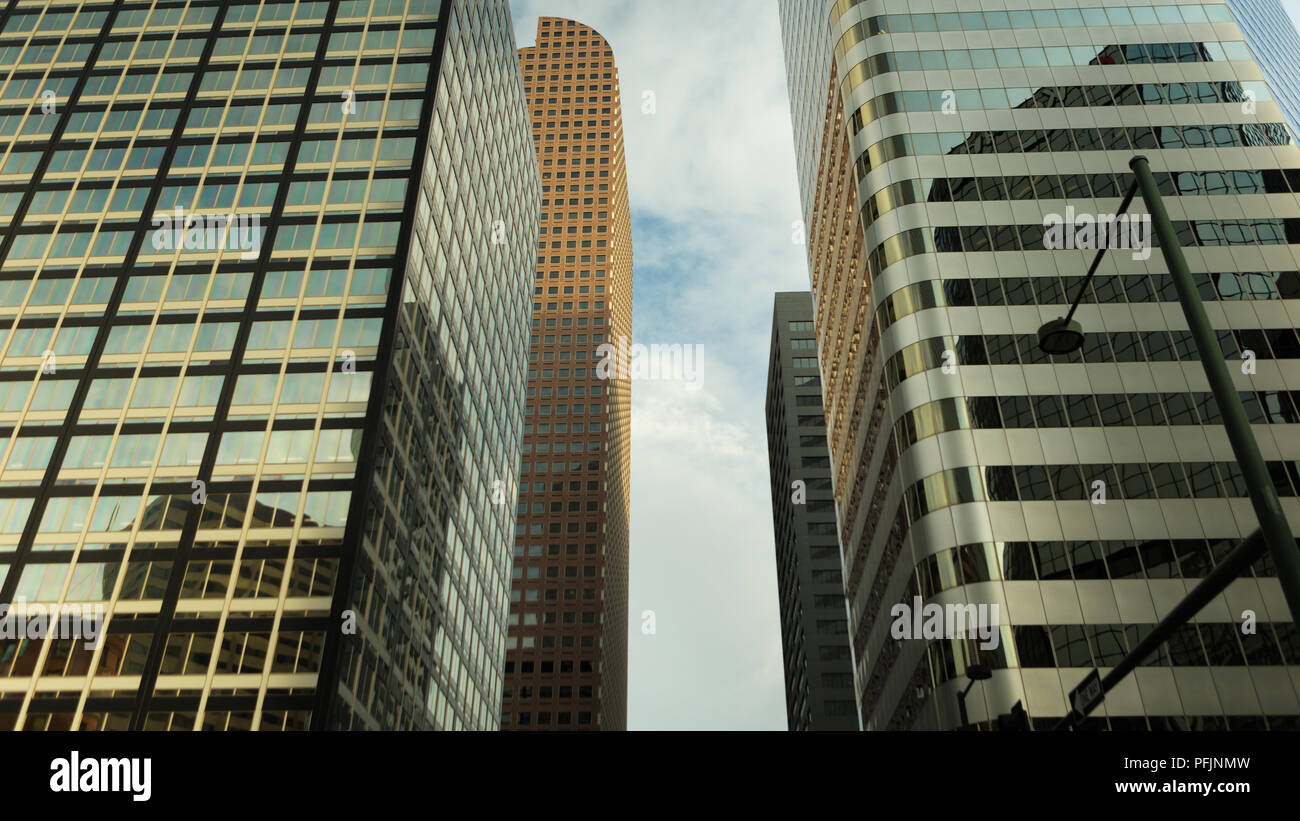 Afternoon work hi-res stock photography and images - Alamy