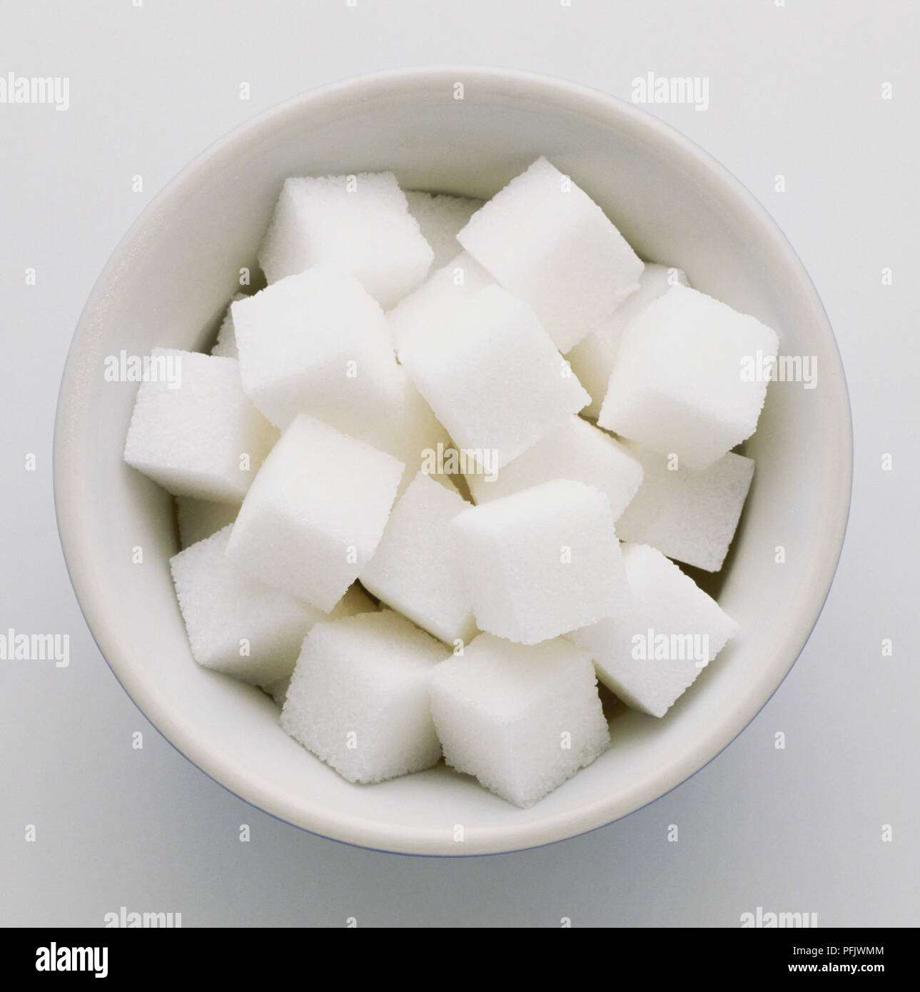Colour sugar cubes hi-res stock photography and images - Alamy