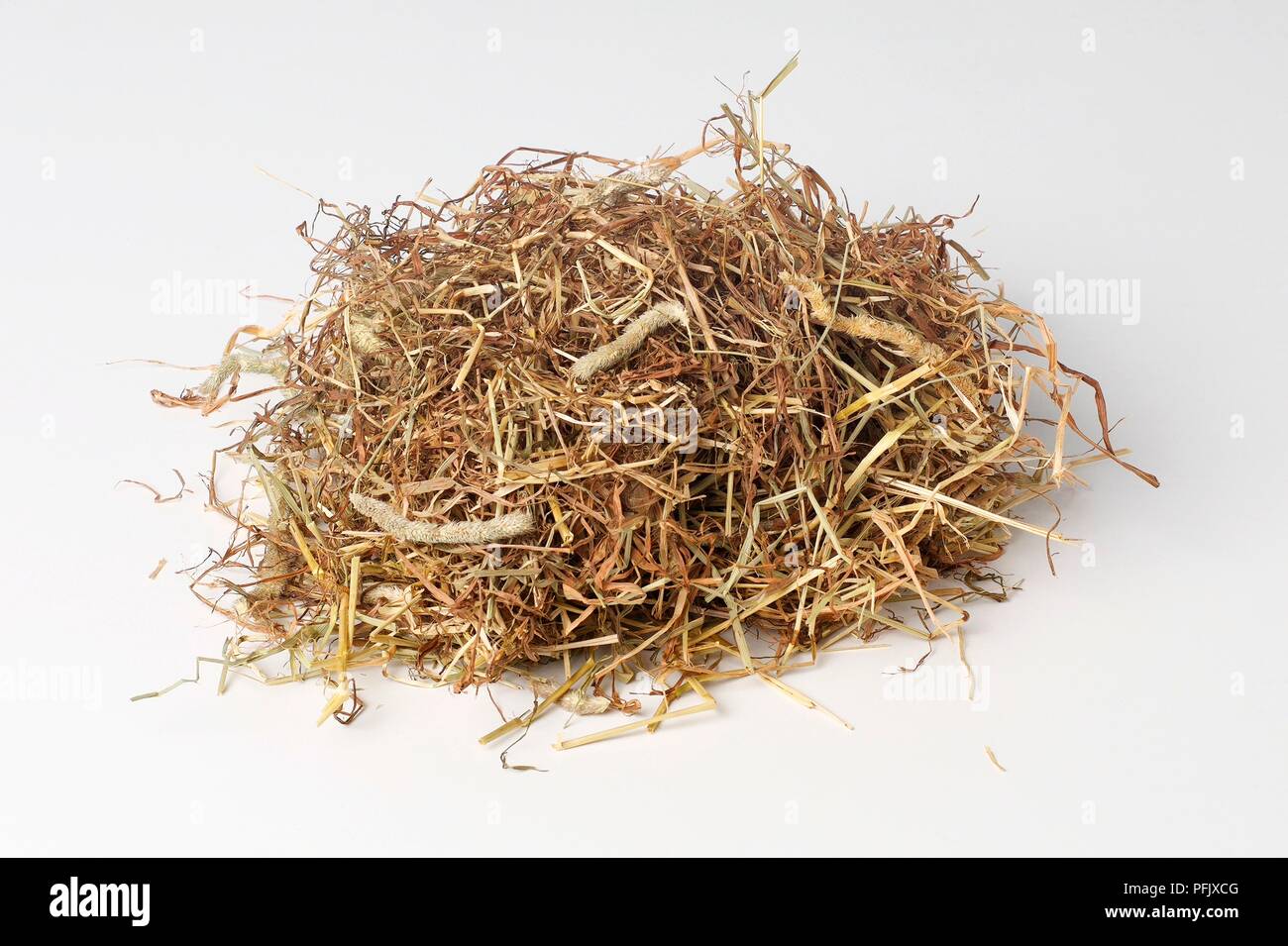 Pile of straw and twigs Stock Photo - Alamy