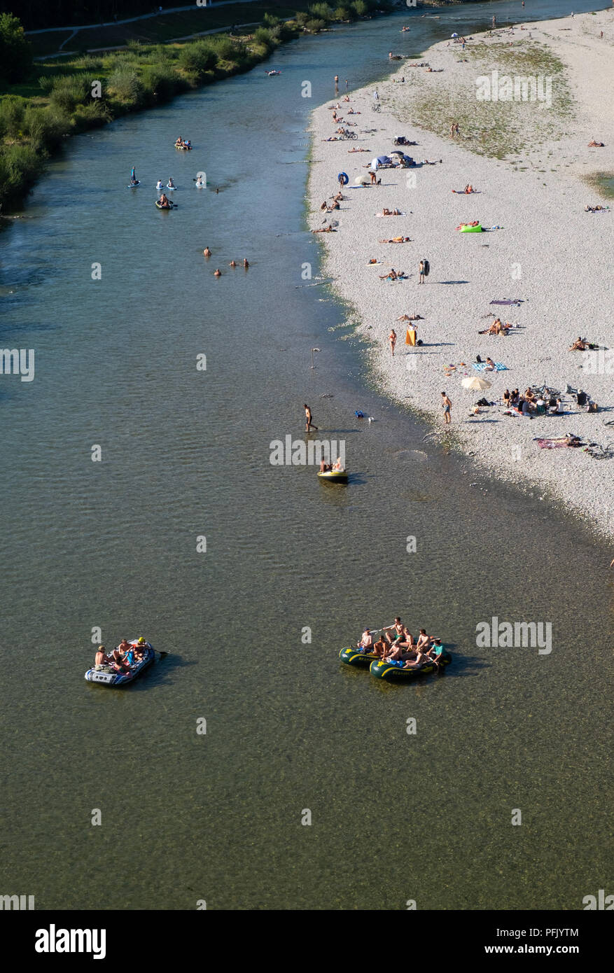 Looking down onto Isar river from Großhesseloher bridge, Munich ...