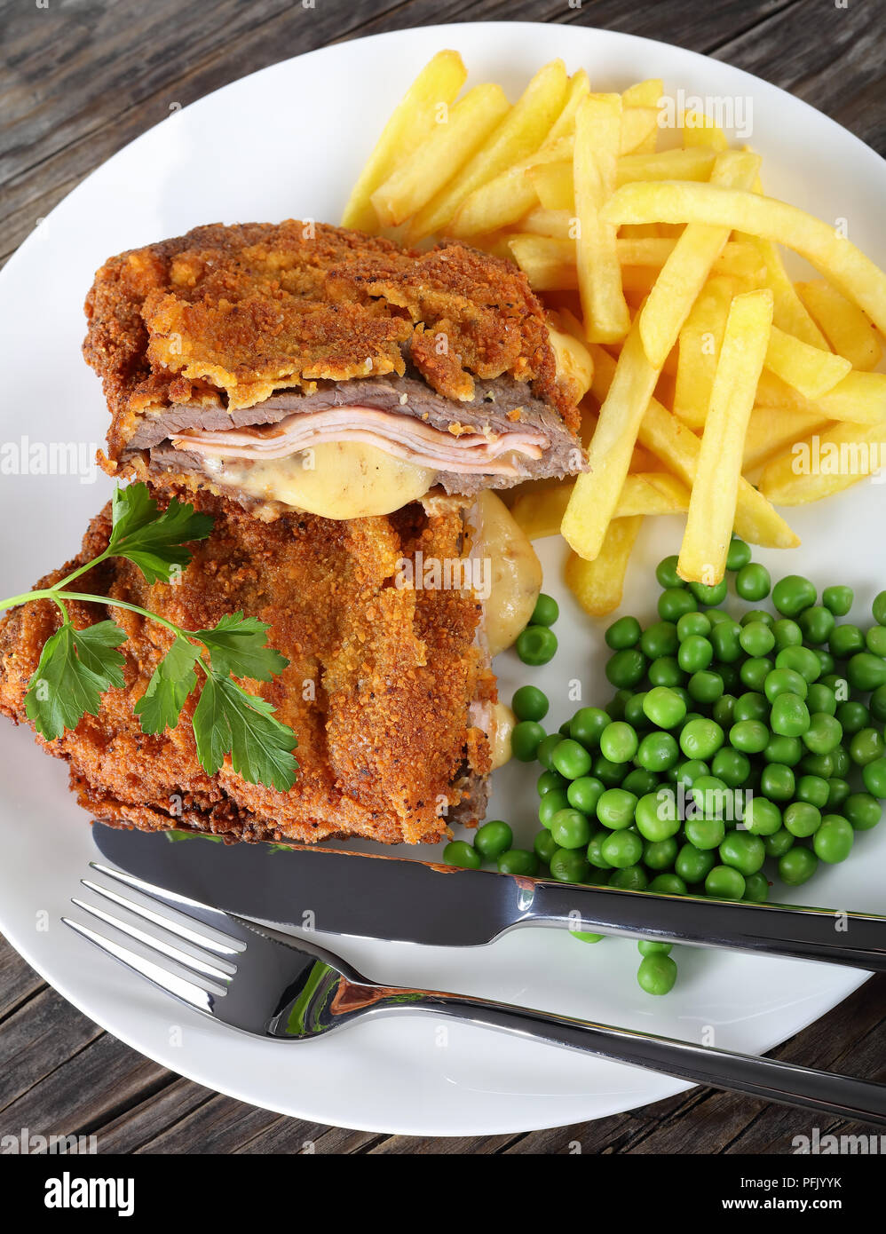 Cordon blue hi-res stock photography and images - Alamy