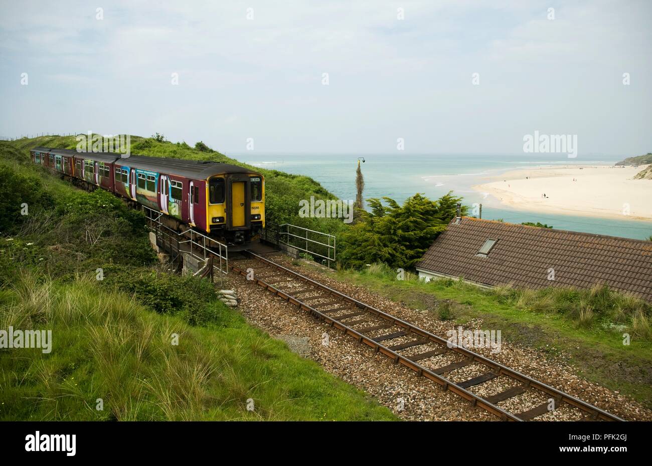 Cornwall railway hi-res stock photography and images - Alamy