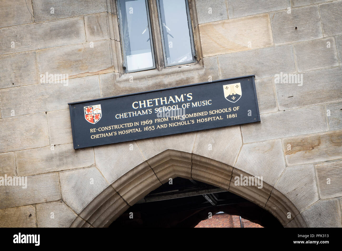 Manchester cathedral gardens hi-res stock photography and images - Alamy