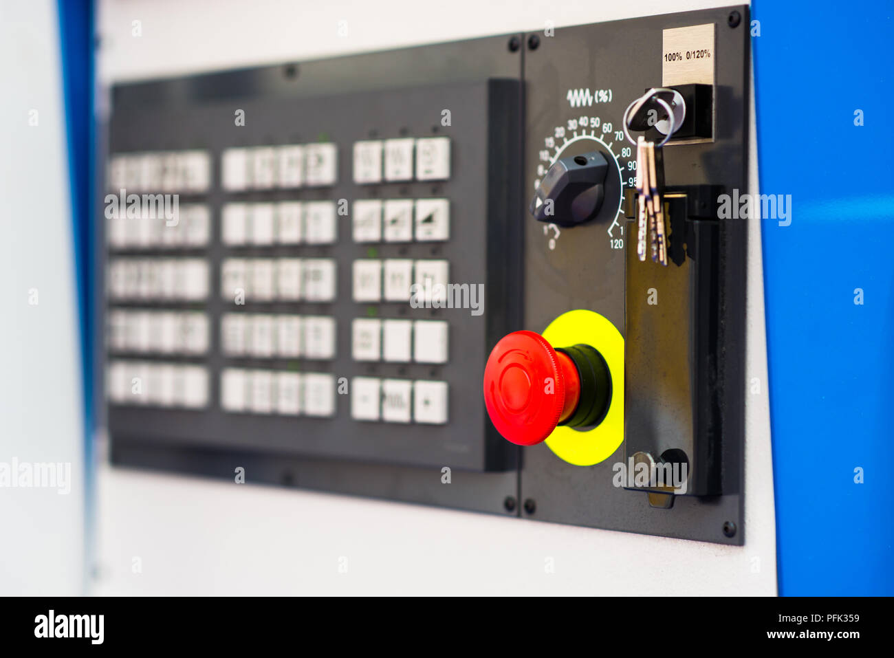 Machine emergency stop button hi-res stock photography and images - Alamy