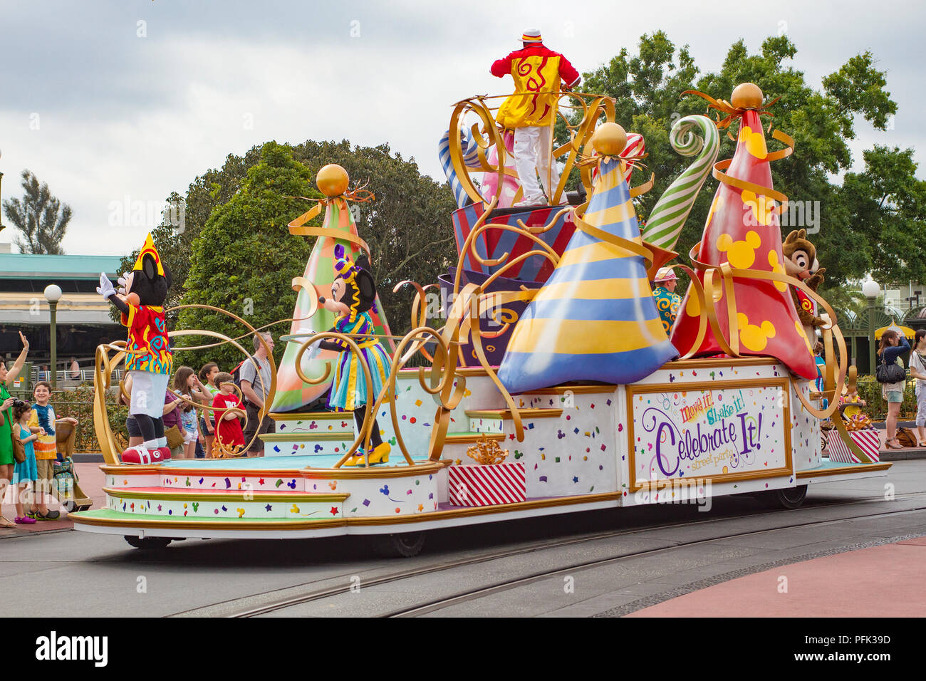 Move it! Shake it! Dance and Play it! Street Party in Magic Kingdom ...