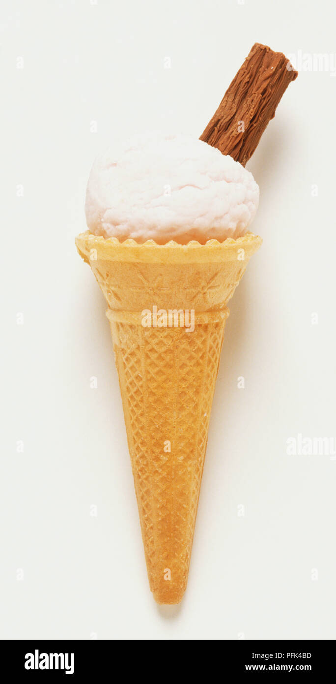 Ice cream cone with a chocolate bar inserted in it Stock Photo - Alamy