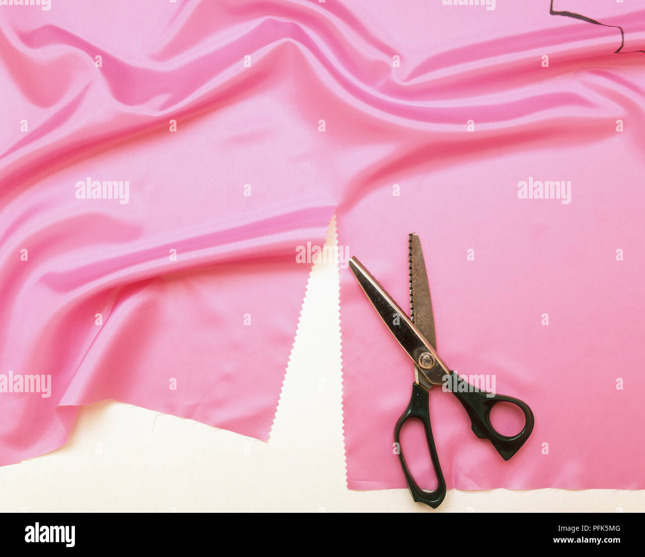 Cut fabric hi-res stock photography and images - Alamy
