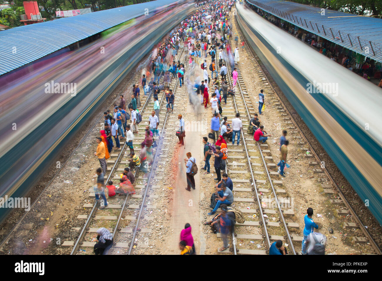 Journey by train with life risk Stock Photo - Alamy