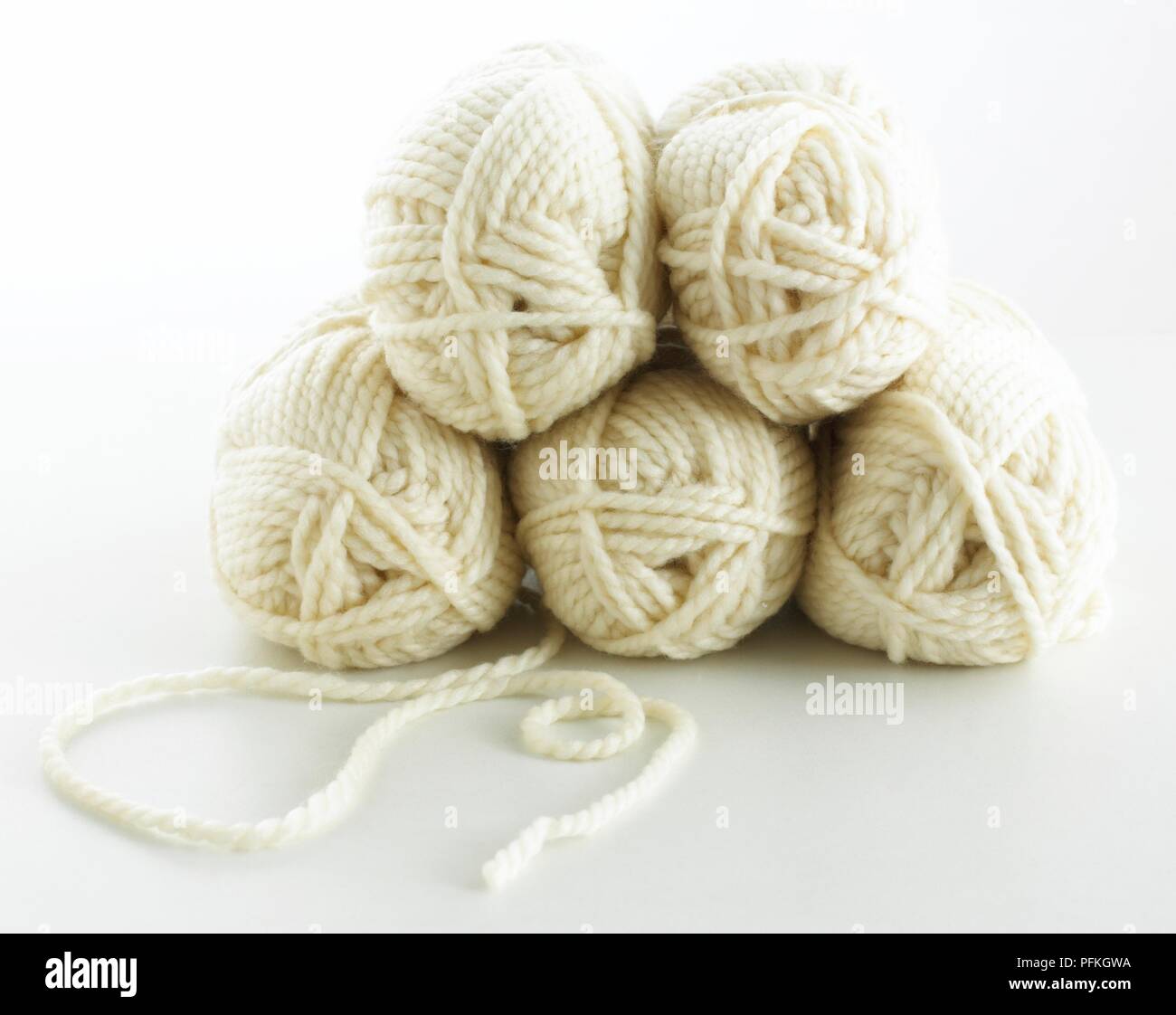 Cream wool hi-res stock photography and images - Alamy